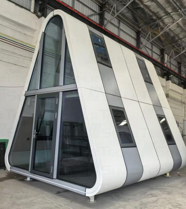 Triangle house case - sunlit-tec